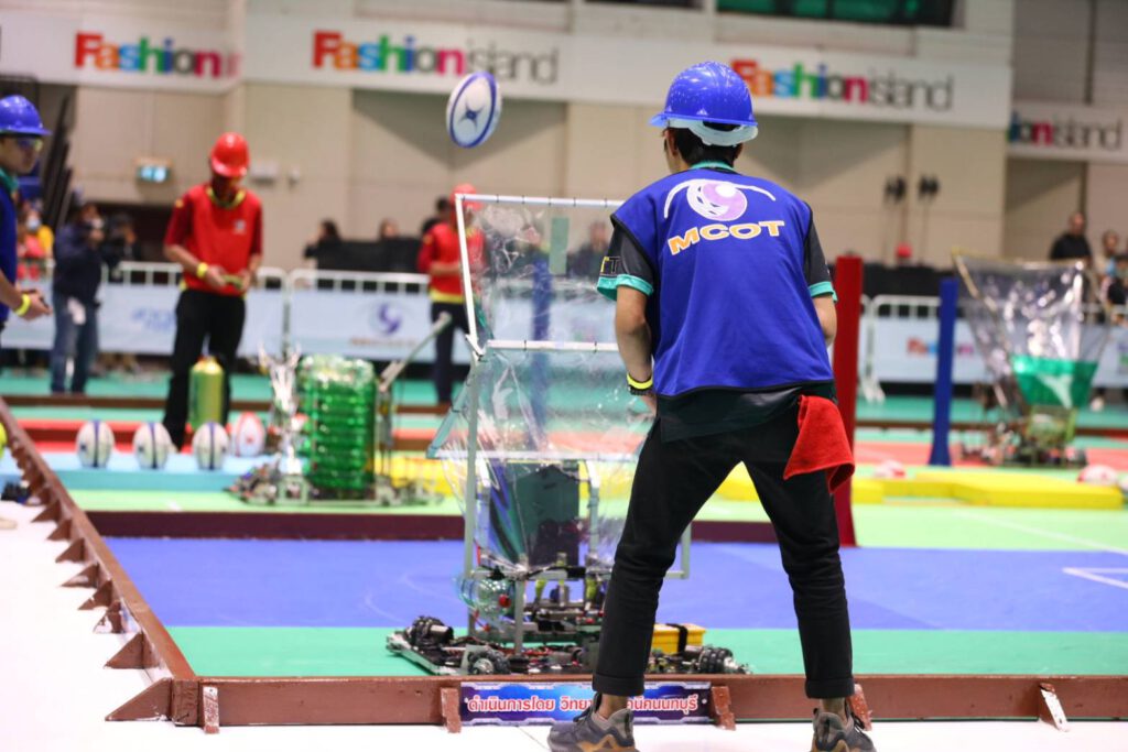 2 ทีมอาชีวะ ชิงตั๋วแข่งขันหุ่นยนต์นานาชาติ ABU ROBOCON 2020 ...